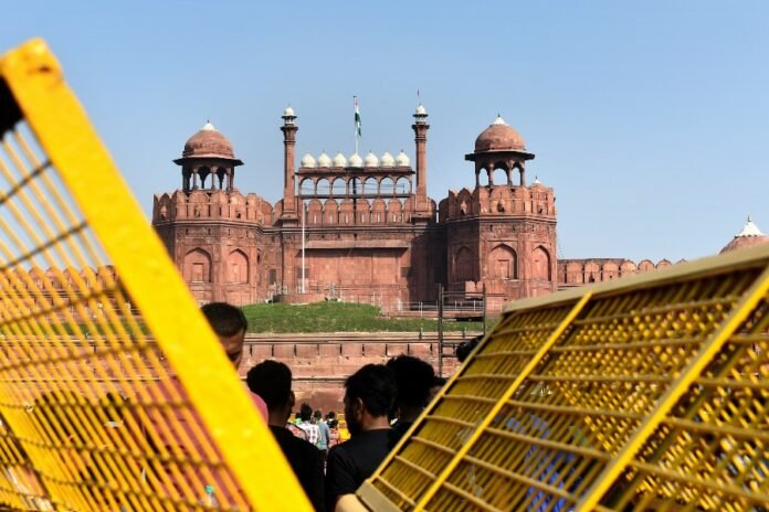 20 Fascinating Facts about Red Fort - Find Crazy Facts