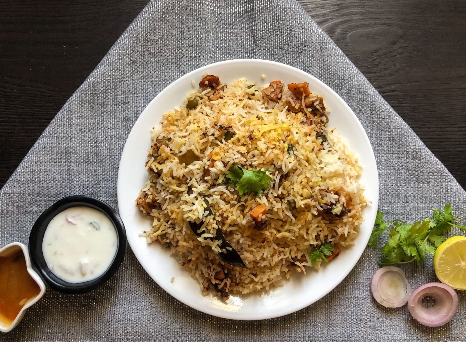 15 Facts that will make you go drool over Biryani - Find Crazy Facts